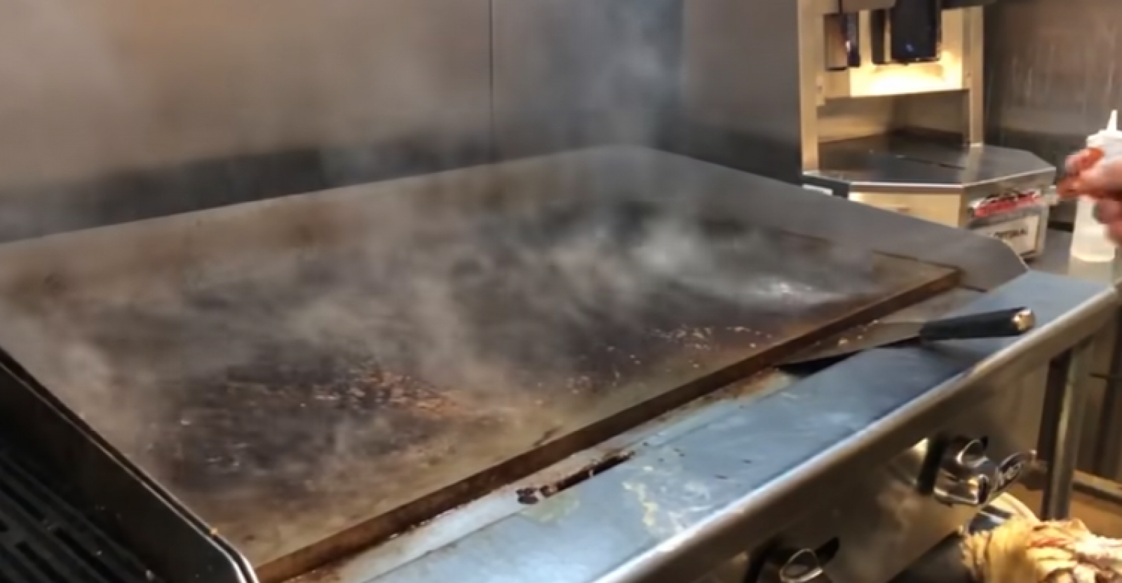 How To Clean A Flat Top Grill With Vinegar