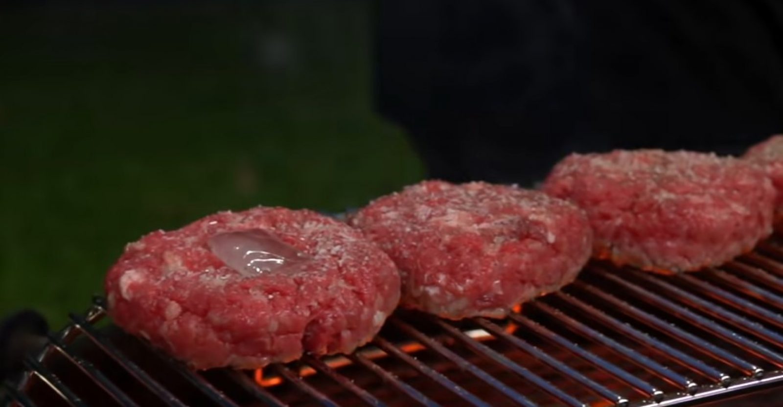 Why Put an Ice Cube on a Burger when Grilling